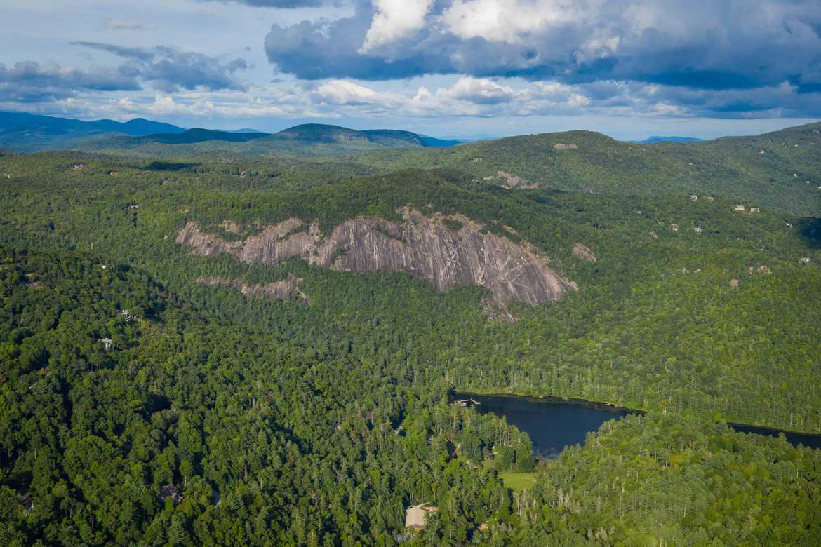 Holly Forest Sapphire Valley | Holly Forest NC Homes Condos & Land