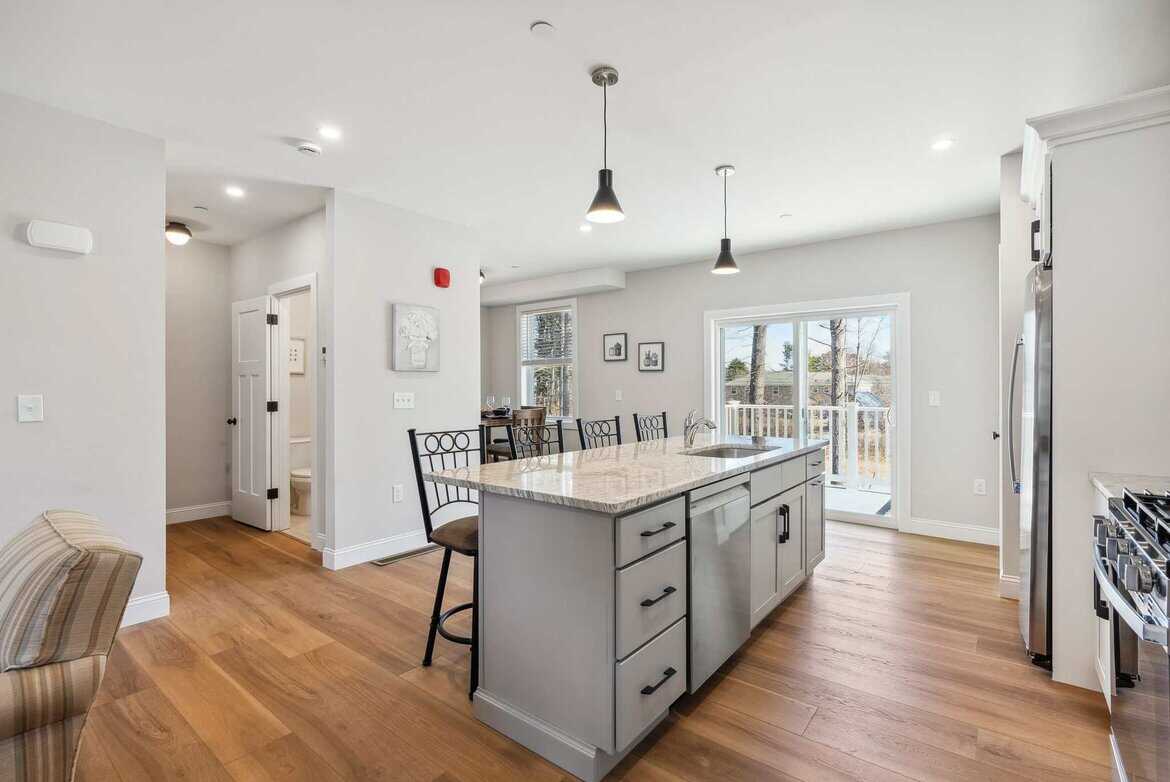 Bayberry Commons - Green O'Neill Properties