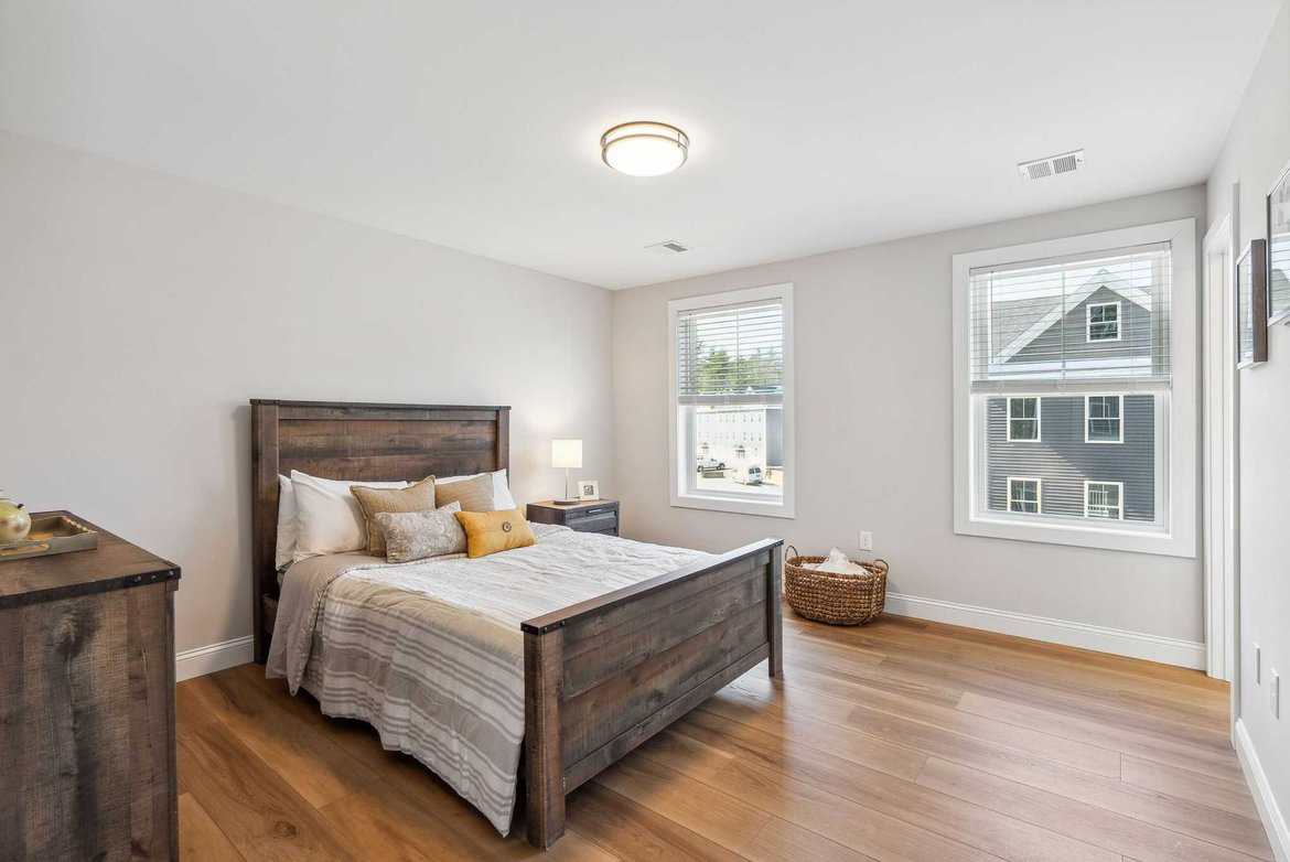 Bayberry Commons - Green O'Neill Properties