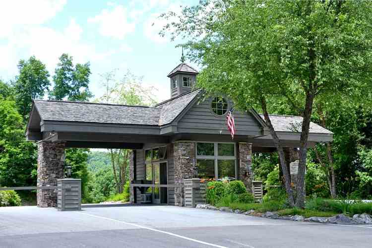 Old Edwards Club at Highlands Cove | Old Edwards Club Real Estate