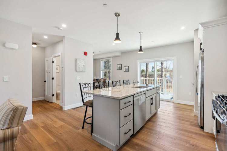 Bayberry Commons - Green O'Neill Properties