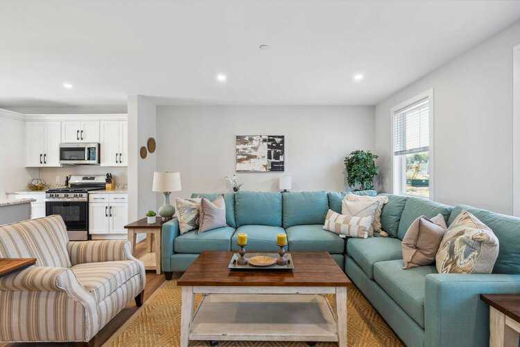 Bayberry Commons - Green O'Neill Properties