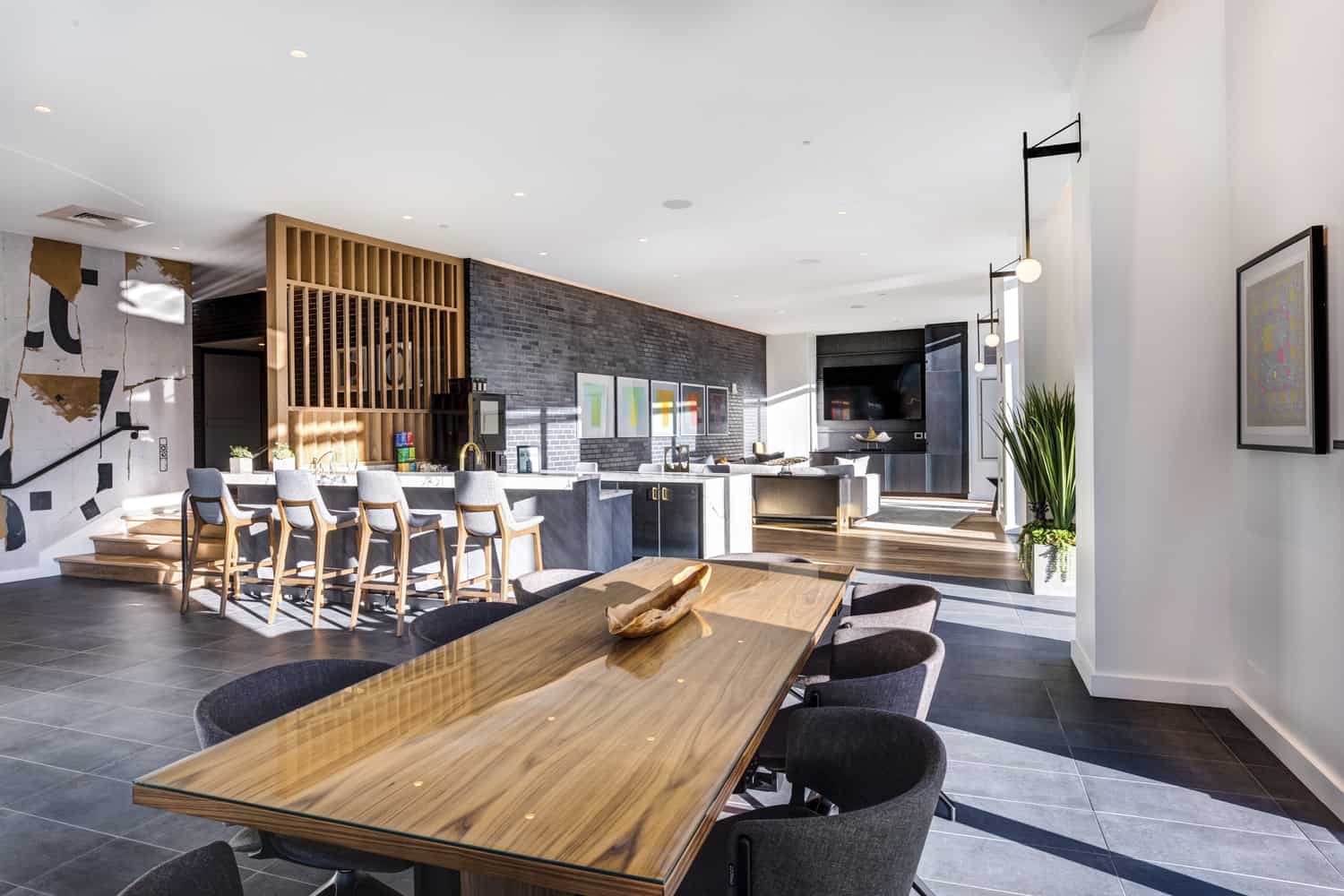 Gables Seaport - My Boston Apartment | Advisors Living