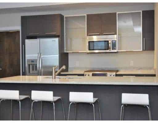 The Signal Building | Boston Luxury Apartments