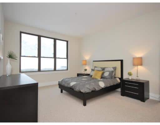 The Signal Building | Boston Luxury Apartments