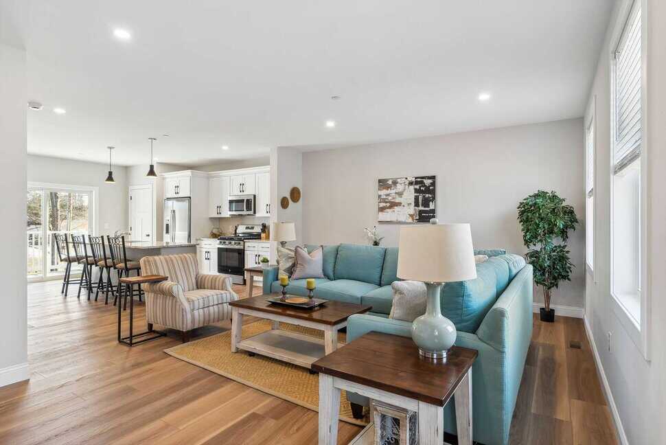 Bayberry Commons - Green O'Neill Properties