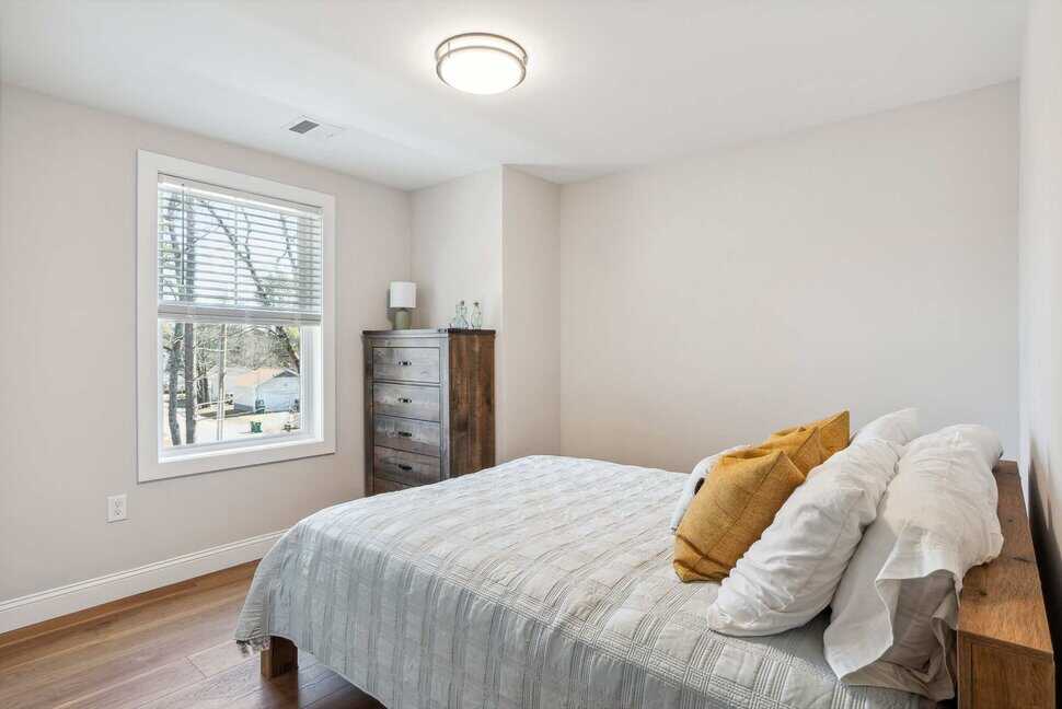 Bayberry Commons - Green O'Neill Properties